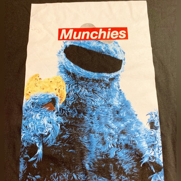 Sesame Street | Shirts | Sesame Street Cookie Monster Munchies Shirt L ...